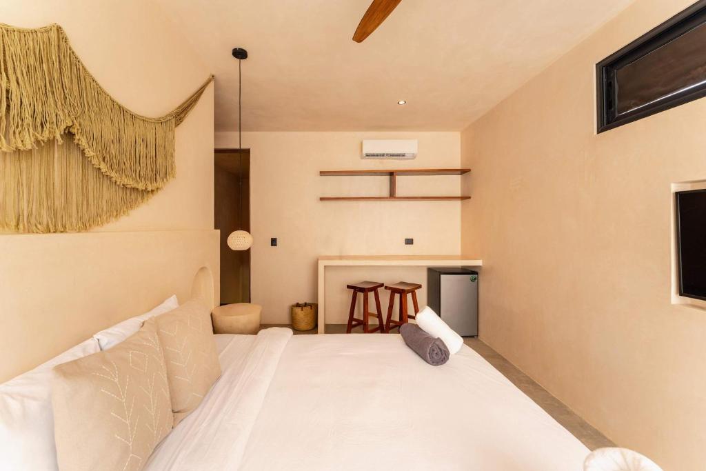 2BR Villa with Private Pool & Resort Amenities, Tulum (2025 güncel fiyatları)