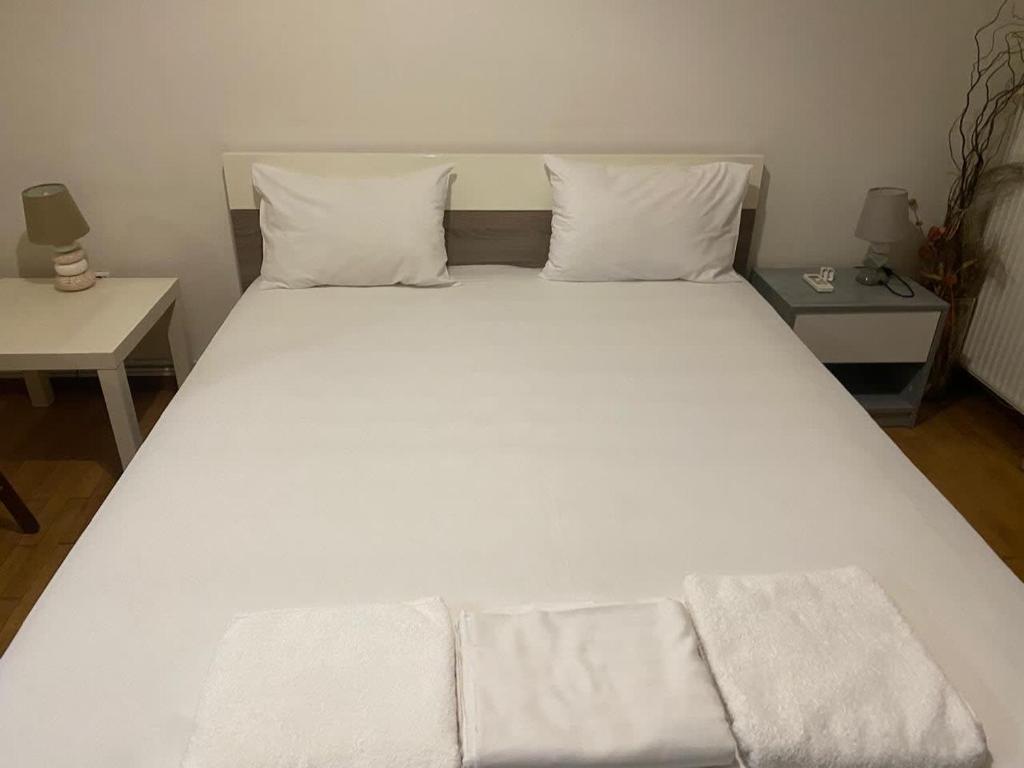 Relaxing Flat by Stavros Niarchos Park, Athens (updated prices 2026)