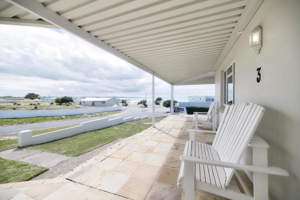 Ocean Paradise, Struisbaai (updated prices 2026)