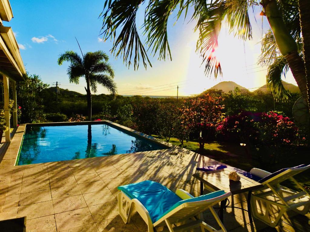 Summer Breeze Villa with Private Pool near Jolly Harbour & Hermitage ...