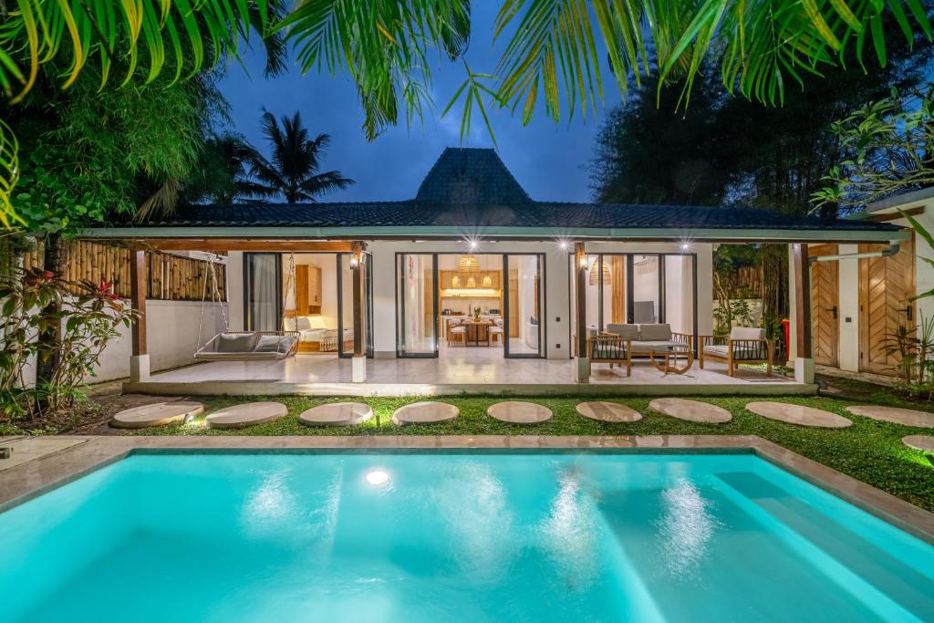 Blue Wave Ubud - New Bali Gem - Poolside Bliss Awaits, Ubud की (2026 के ...