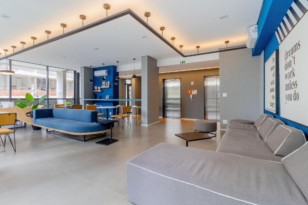 Piscina, rooftop e academia a poucos passos da PUC, Sao Paulo (updated ...