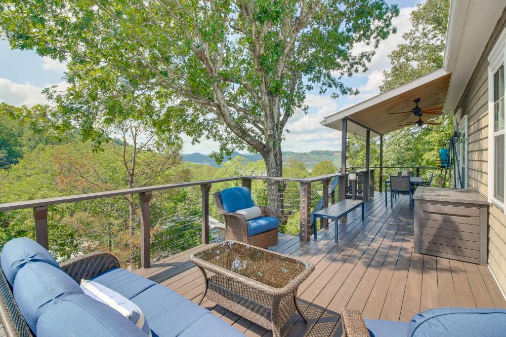 Lake View Home in Silver Point Walk to Marina, Silver Point (updated ...