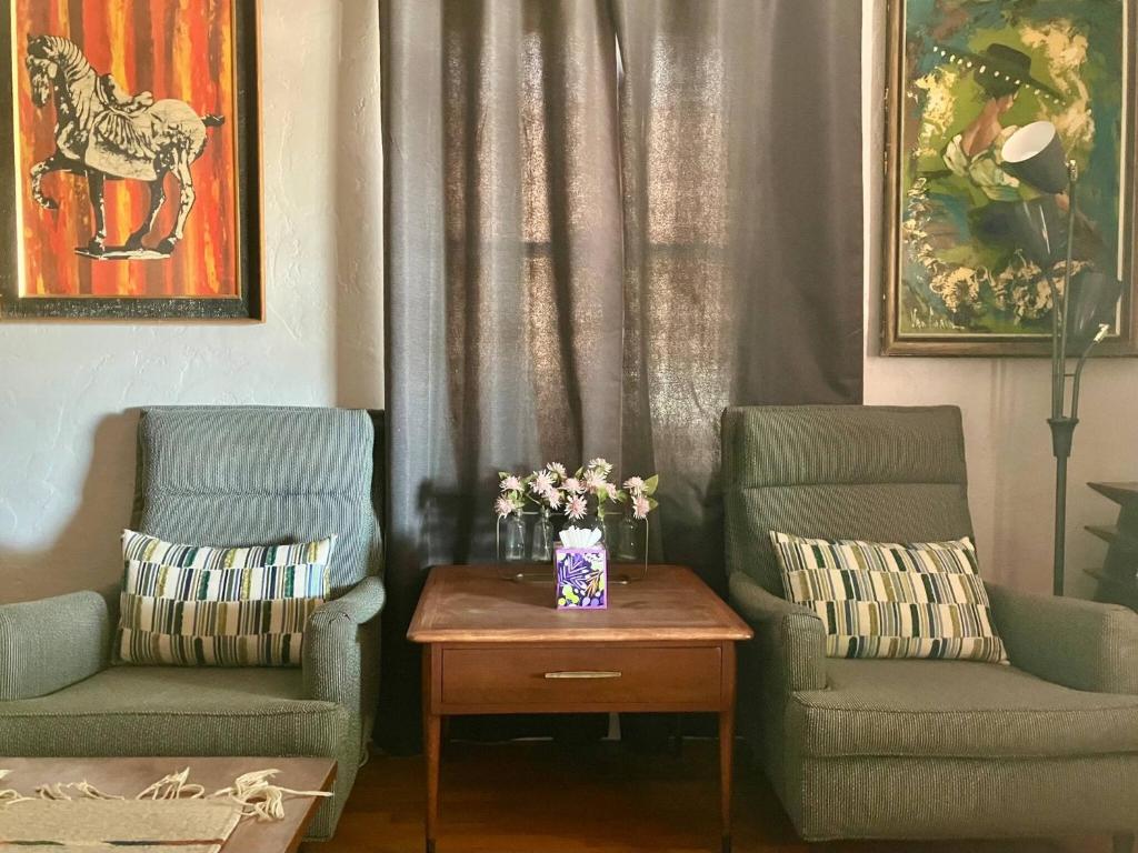 Welcome to Casa Allan James: Your Oasis in Tucson!, Тусон (актуальные цены 2025 года)