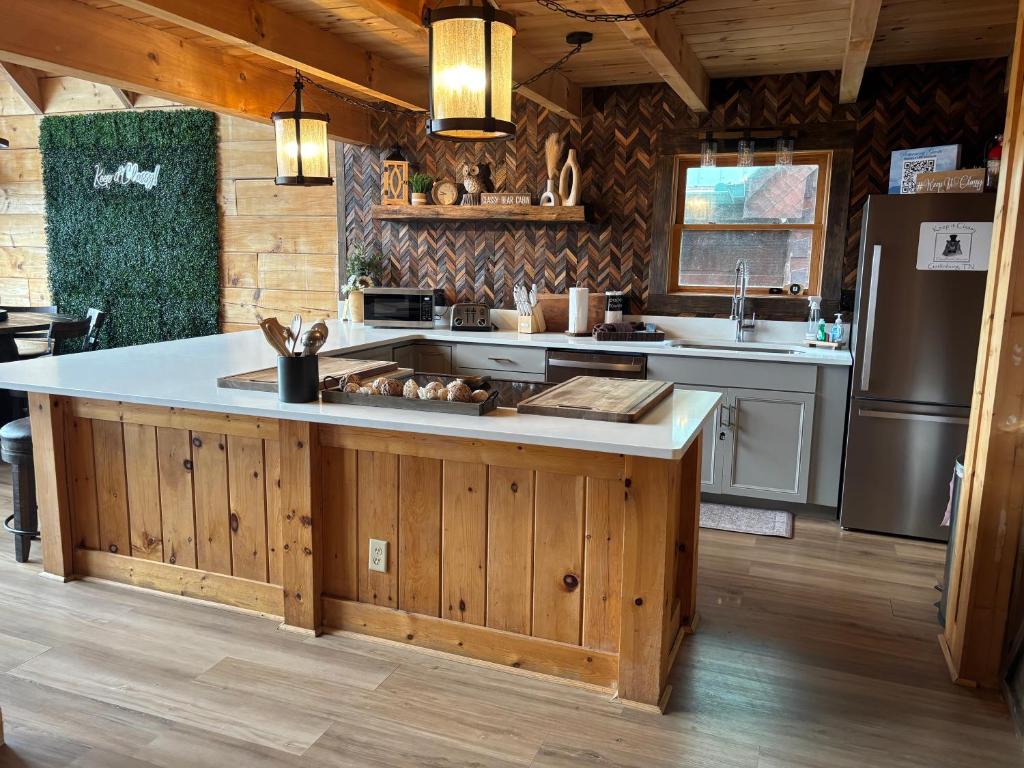 Classy Bear Cabin, Gatlinburg (updated prices 2026)