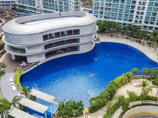 Azure Luxe Suites in Azure Bicutan Near NAIA and MOA, Manila (preços ...