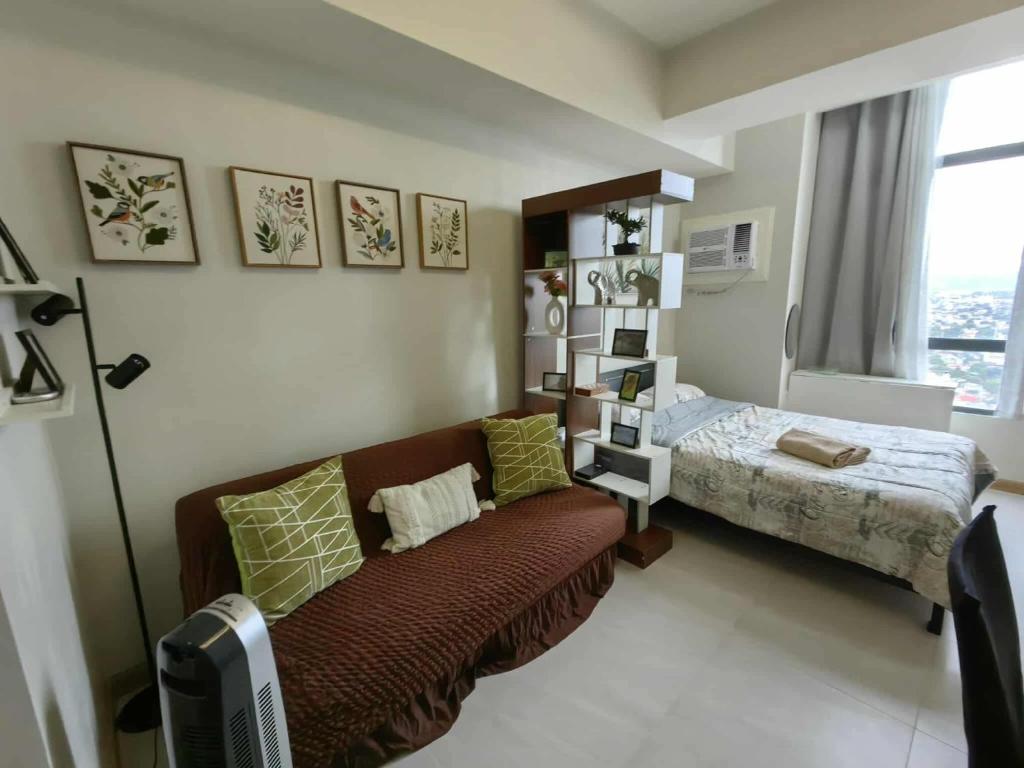 Brand new Urban Lights Studio at Congressional Towne Center Tower 2 ...