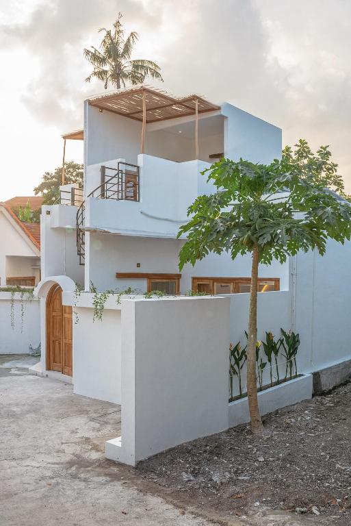 Villa Lumina & Solera - 4 Bedrooms with Pool in Canggu, Dalung ...