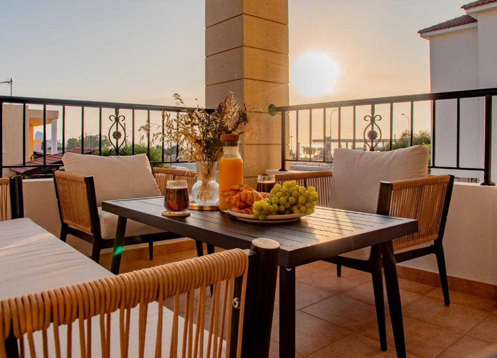 TelMar Sunrise View 100m from the Sea, Larnaca (updated prices 2026)