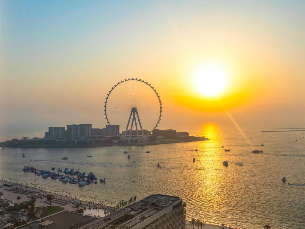 Breathtaking Sea View and Dubai Eye 2BR, दुबई की (2026 के लिए अपडेट हुई ...
