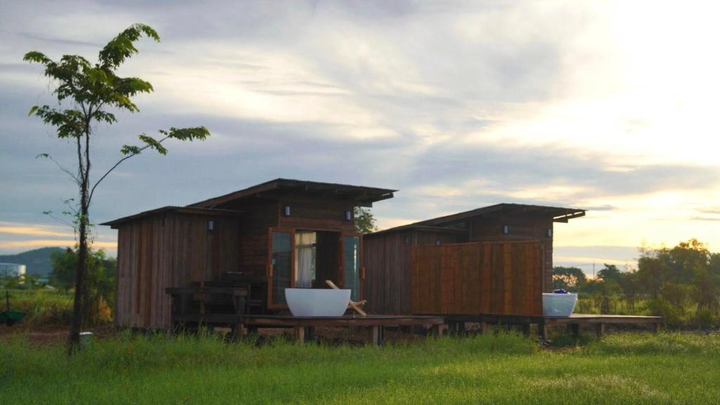 West Mount Cafe & Restaurant, Ban Hua Hin (updated prices 2026)