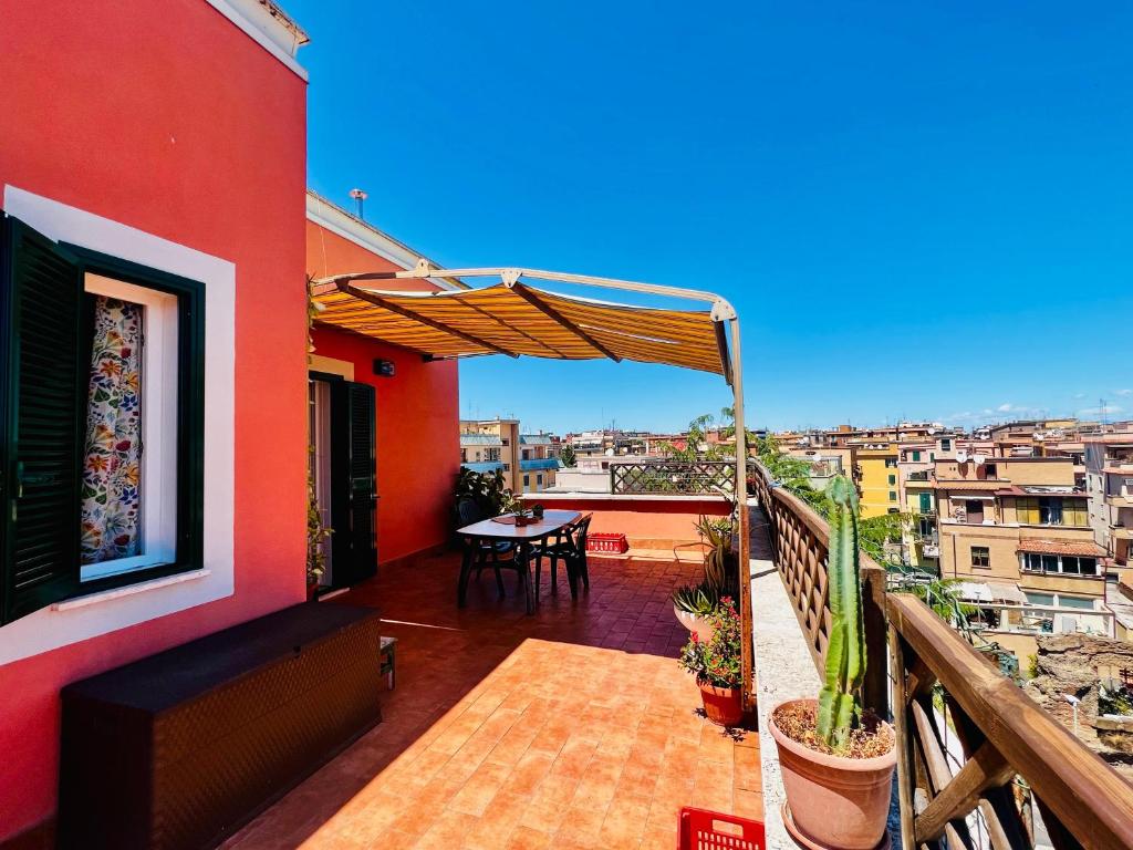 Casa del Vento Panoramic Rooftop - Rooms, Roma (precios actualizados al ...
