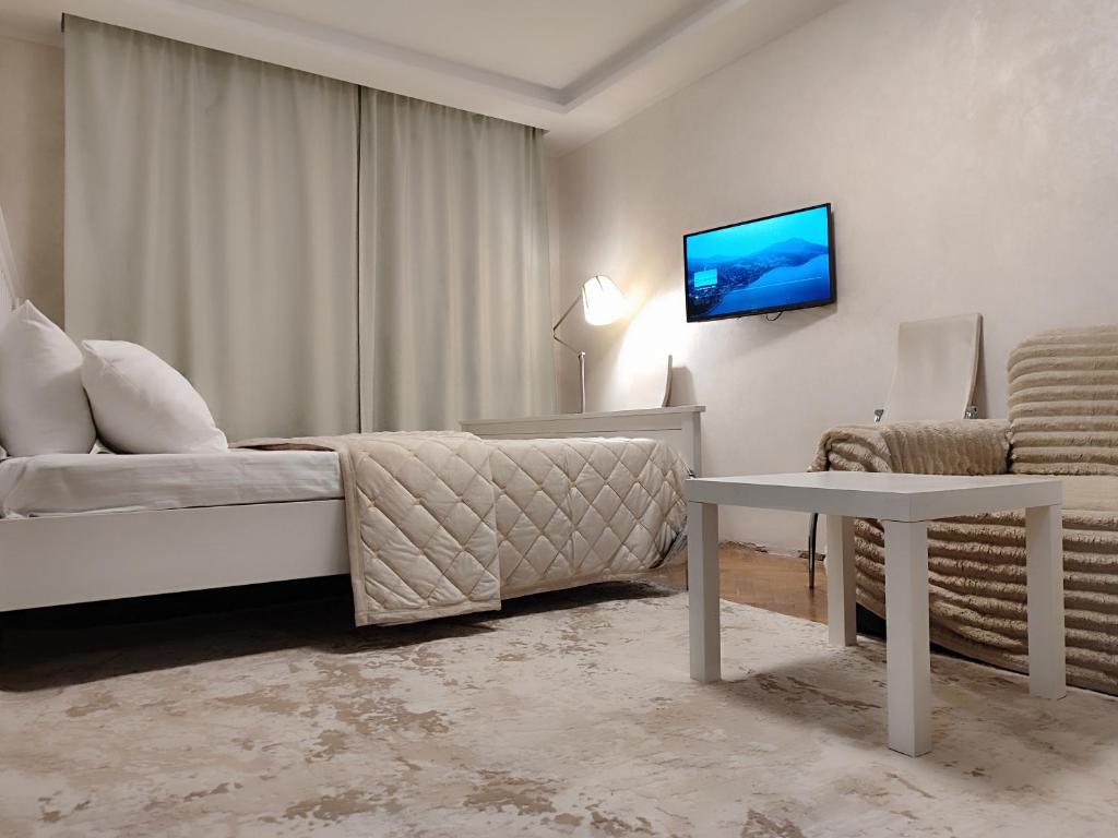 Двухкомнатная на 1м этаже Нивки, Kiev (precios actualizados 2025)