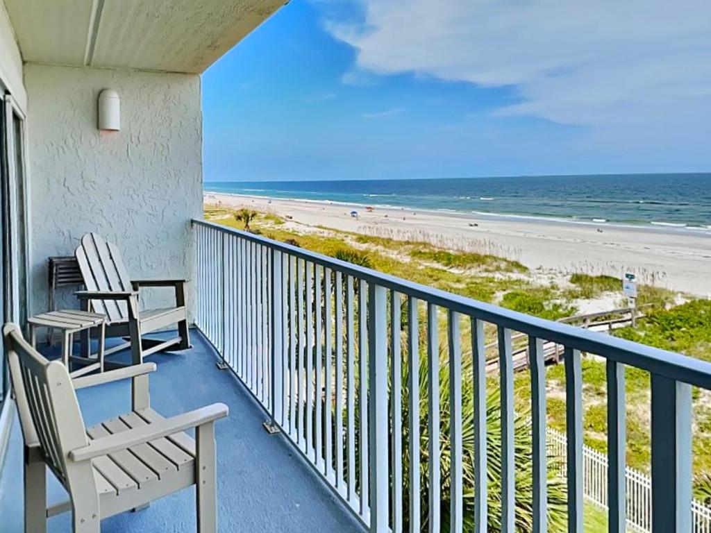 Jacksonville Beachdrifter 406, Jacksonville Beach (updated prices 2026)