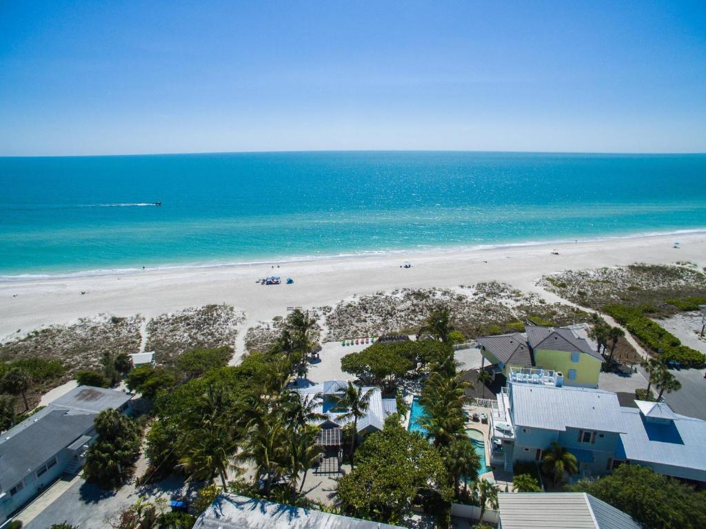 The Tiki, Holmes Beach (updated prices 2026)