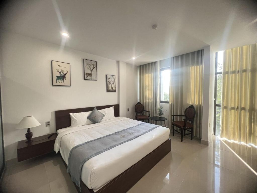 Royal Holiday Hotel, Kon Rung (1) (posodobljene cene za leto 2026)