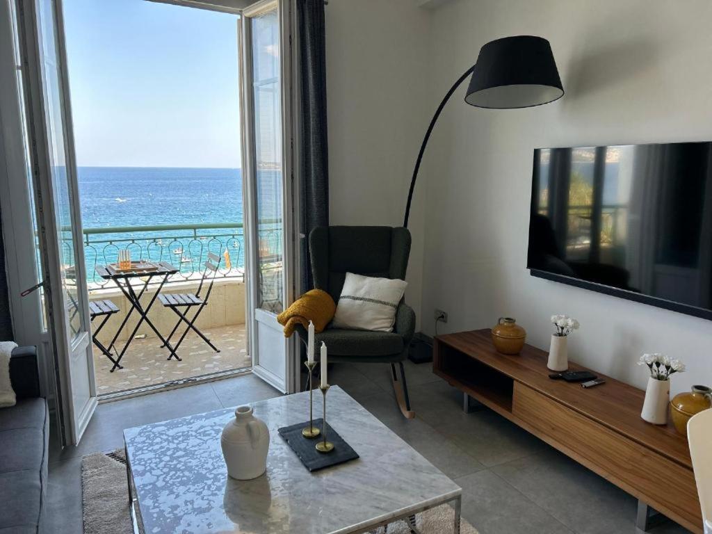 Appartement Prestige sur la Promenade des Anglais, Nice (tarifs ...