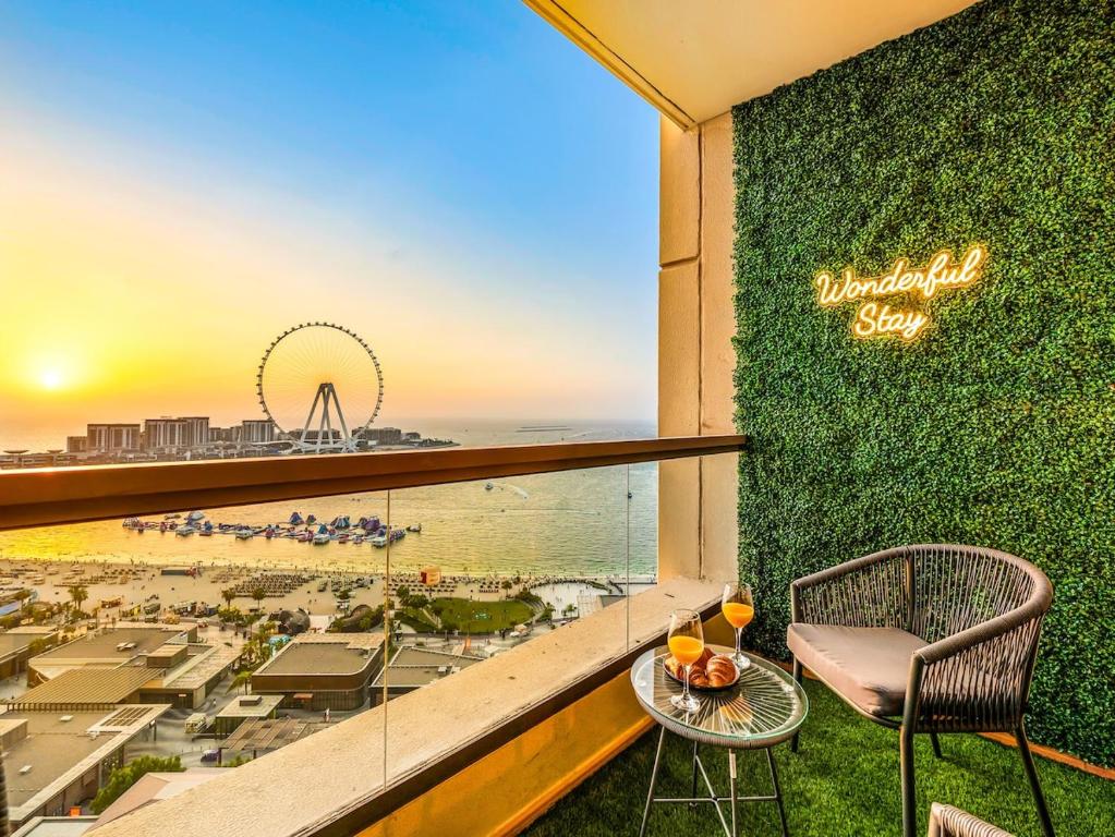 WonderfulStay at Rimal - Iconic Eye & Sea View - Beach Access - Brand ...