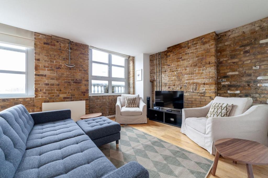 Bright 2-Bed Home near Tower Bridge & Shard, London (updated prices 2026)