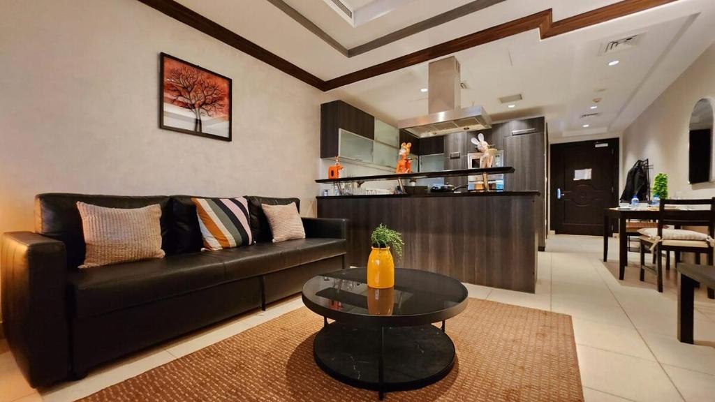 Porto Arabiya Tower 19-Studio Skyline Balcony Retreat and Spa 412 T19 ...