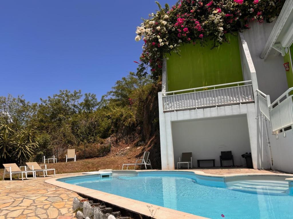 Ti Kay Koko - F1 bis in Trois Îlets, Les Trois-Îlets (nove cijene za 2025.)