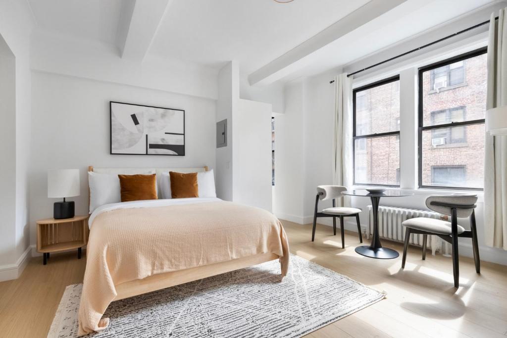 Blueground Lincoln Square view nr Central Park NYC-2065, New York ...
