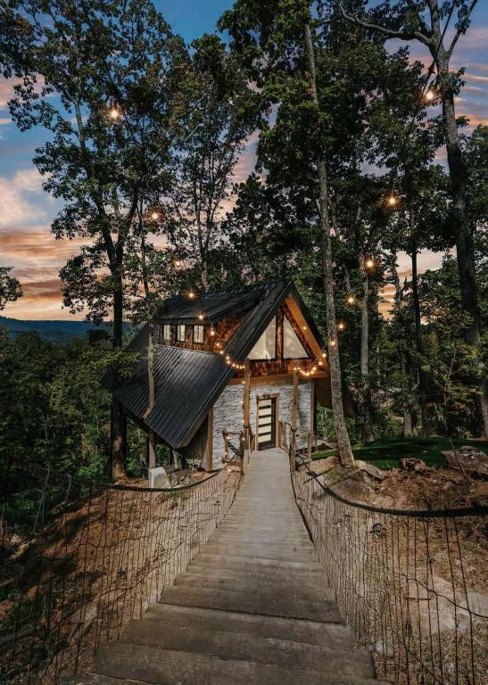 Live Oak Treehouse at Treetop Escapes, Wildwood (updated prices 2026)