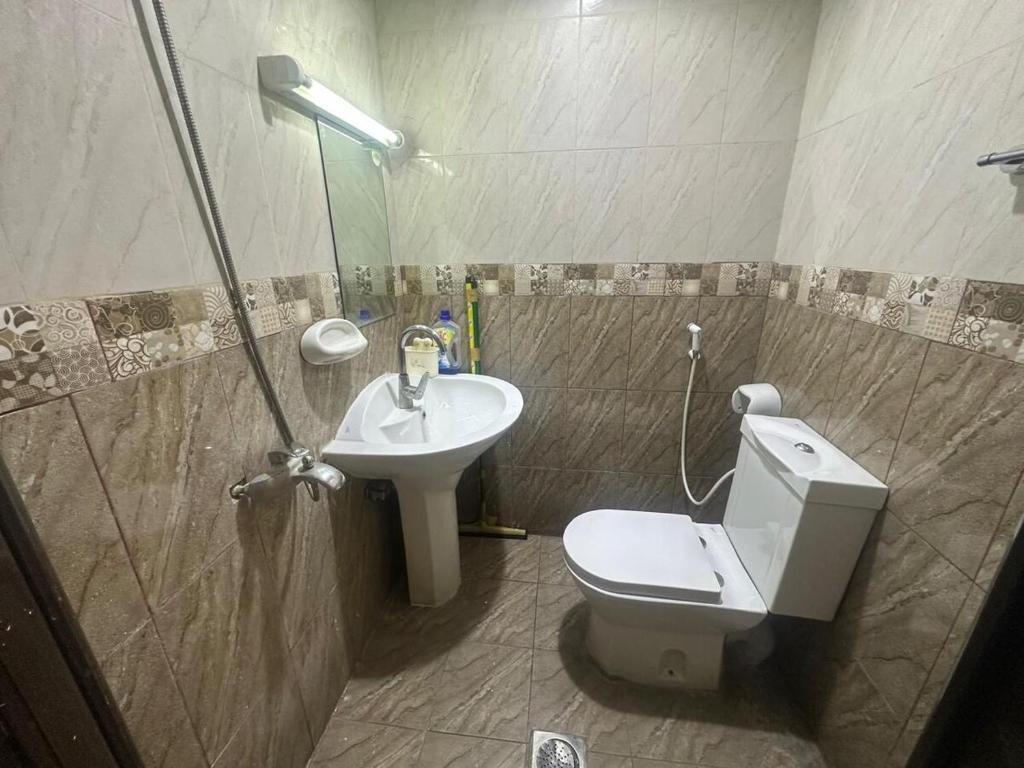Mini studio for rent, Abu Dabi (2025 güncel fiyatları)