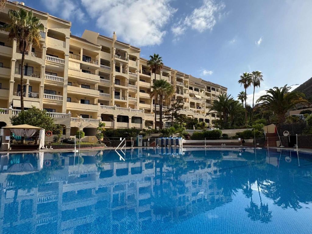 Castle Harbour 402, Los Cristianos (giá cập nhật 2025)