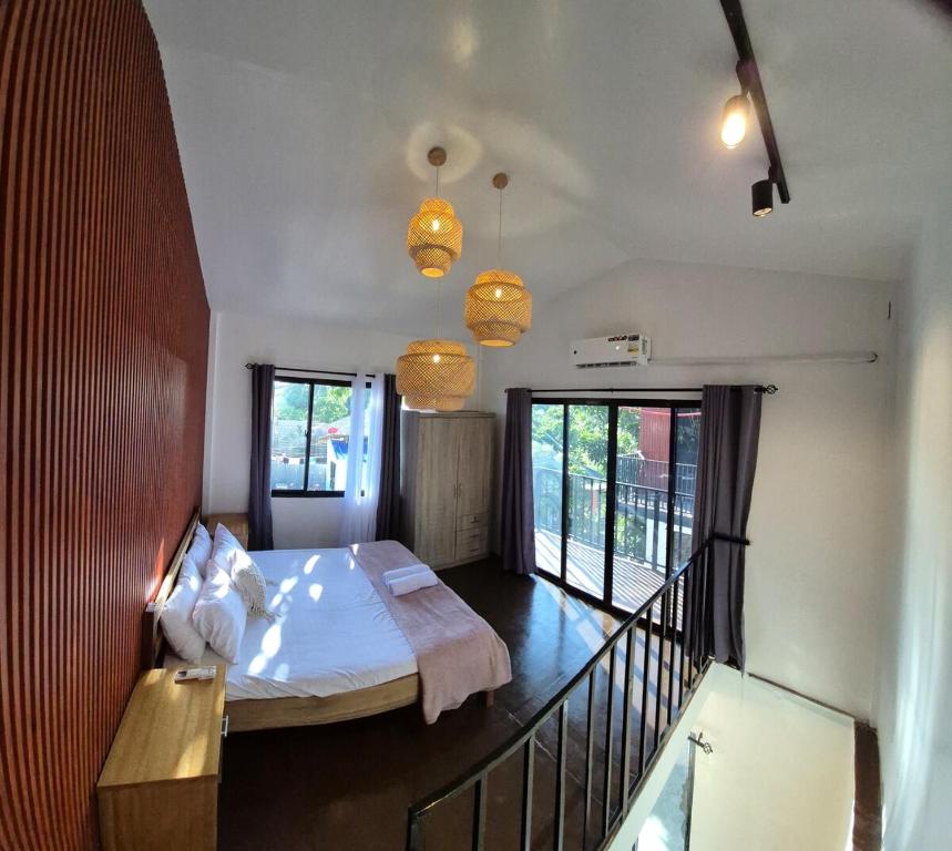 GBoy Guest House, Генерал-Луна (актуальные цены 2025 года)
