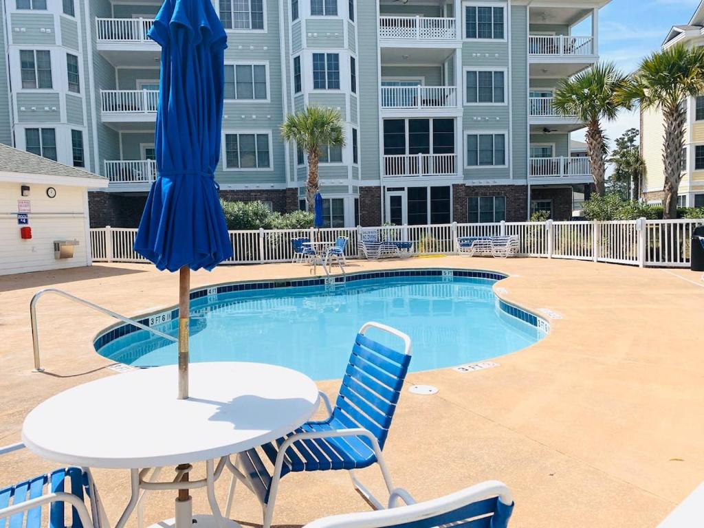 Radiant and bright condo in the center of MB, Myrtle Beach (prețuri ...