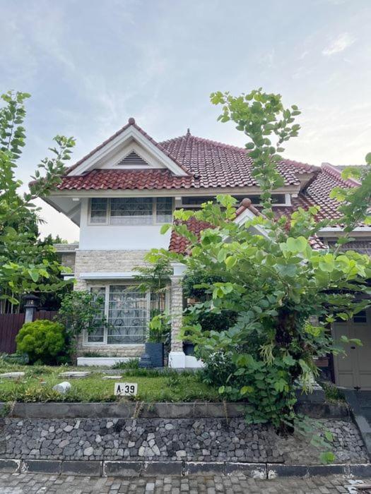 Villa Pesona Merapi With 3 BR, Ngaglik (updated prices 2026)