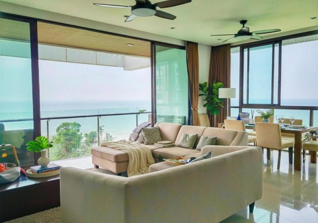 Beach Penthouse - 3 BR, Jacuzzi, Marriott pool access, Ban Ko Kok (updated na presyo sa 2025)