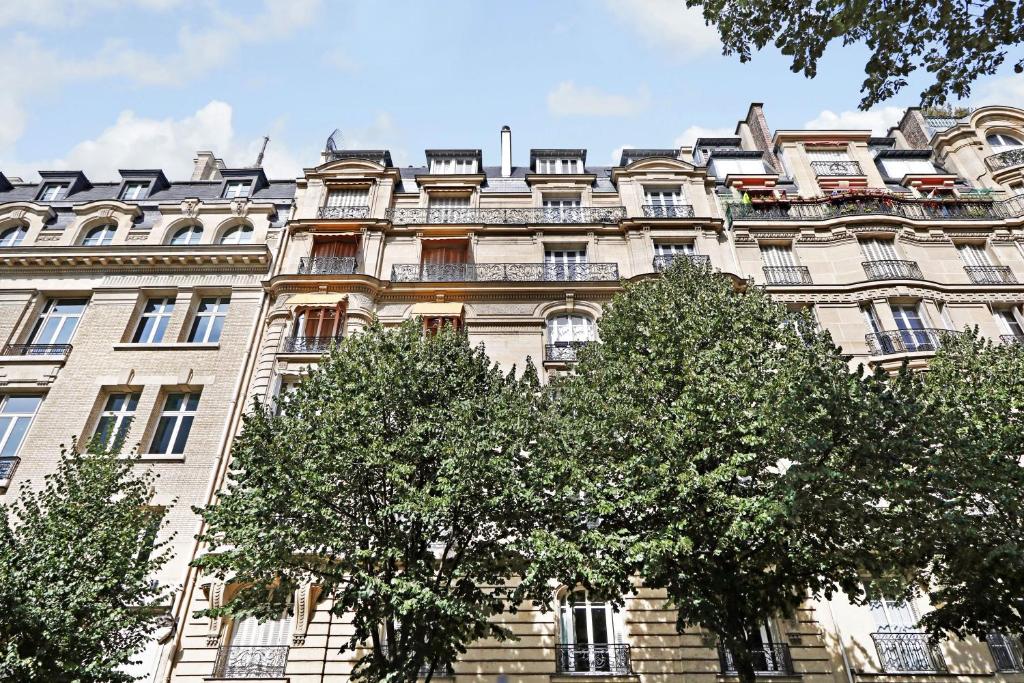 Chic & spacious 2BDR - 4P - Av Suffren TOUR EIFFEL, París (precios actualizados 2025)