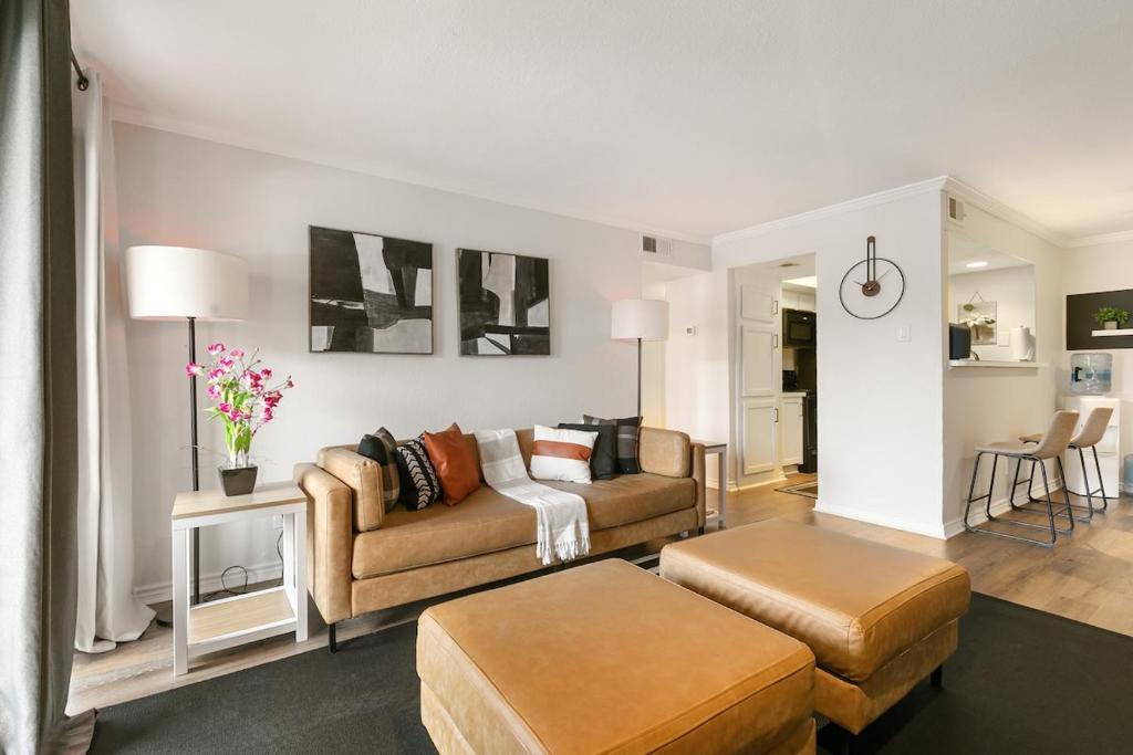 Urban Ember with King Bed, Dallas (precios actualizados 2026)