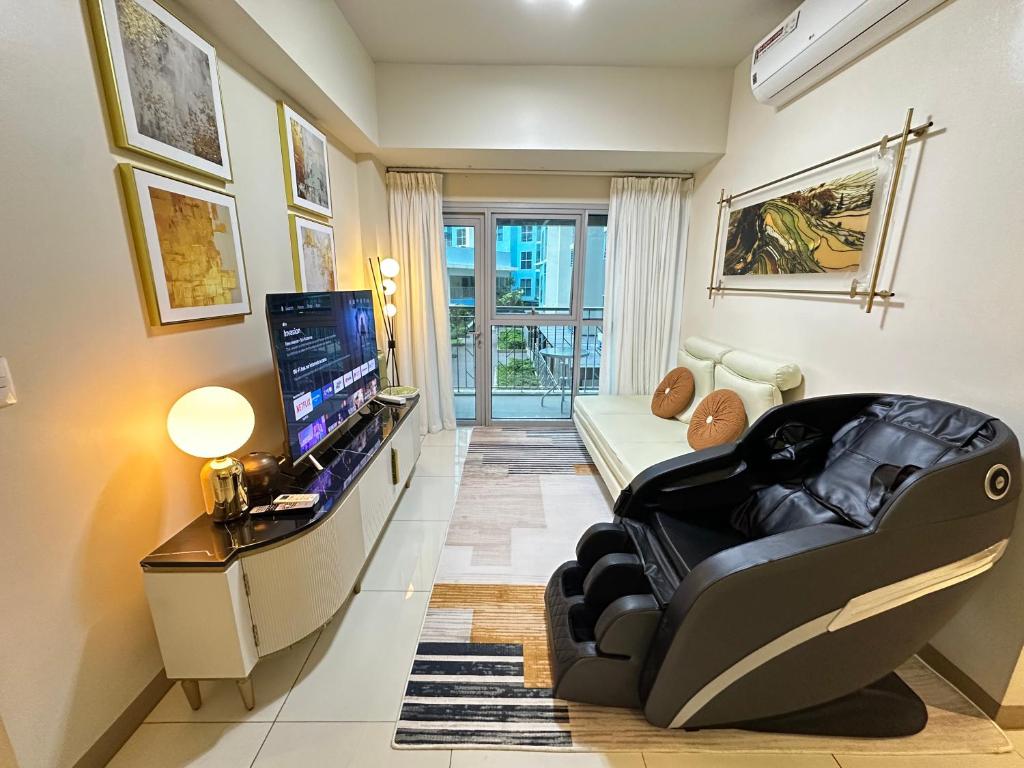 Spacious Unit & High-Floor Hotel near City of Dreams, Airport, Okada ...