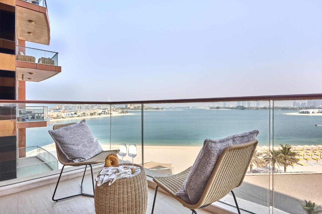 Frank Porter - Tiara Residence Diamond North 4, Dubai (updated prices 2025)