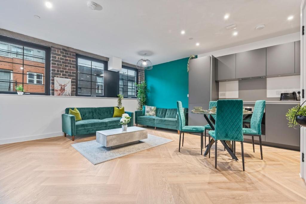 Lockside Haven - Stylish Canal-Side Retreat, Birmingham (updated prices ...