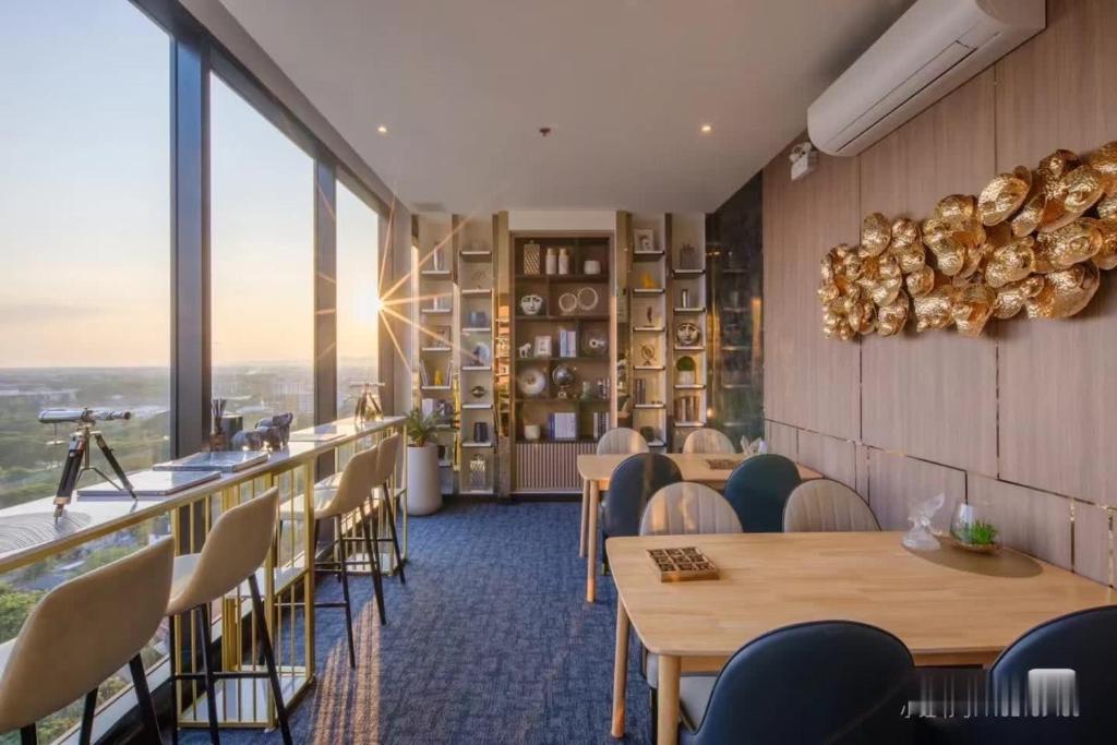 the astra sky river, Chiang Mai (updated prices 2025)