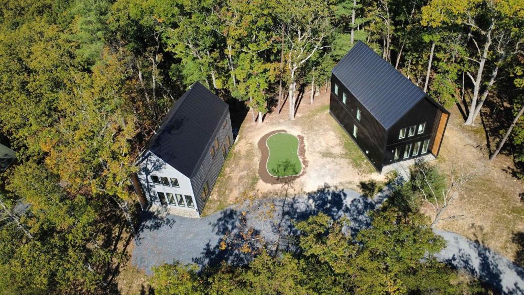 Modern Family Cabins 1 min to Bryce Perfect for Families, Basye ...