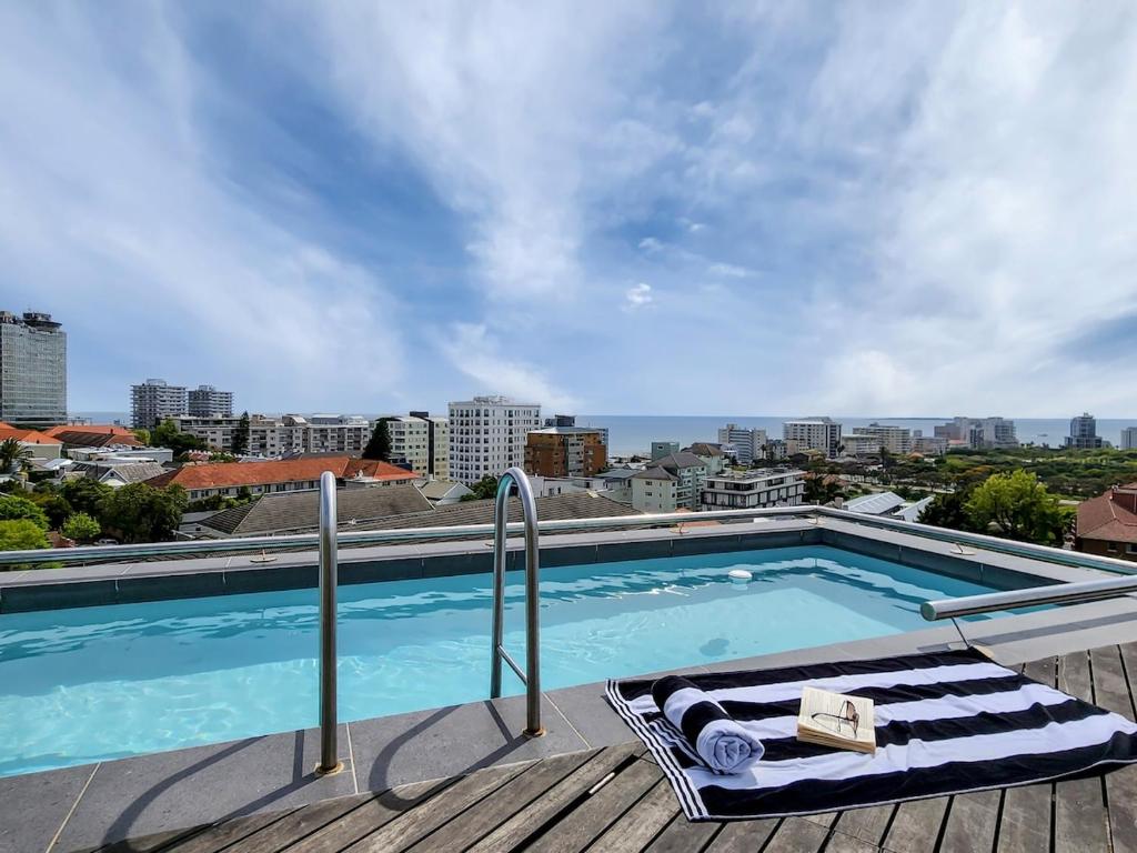 The Honeycomb on S 2 Bedroom Modern, Secure, Central Apartment, Vosburg ...