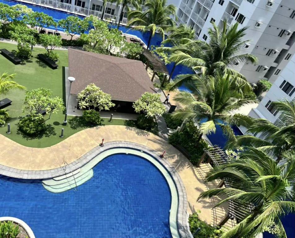 Condo near Airport, Mall of Asia, IKEA and SMX Convention, Manila ...