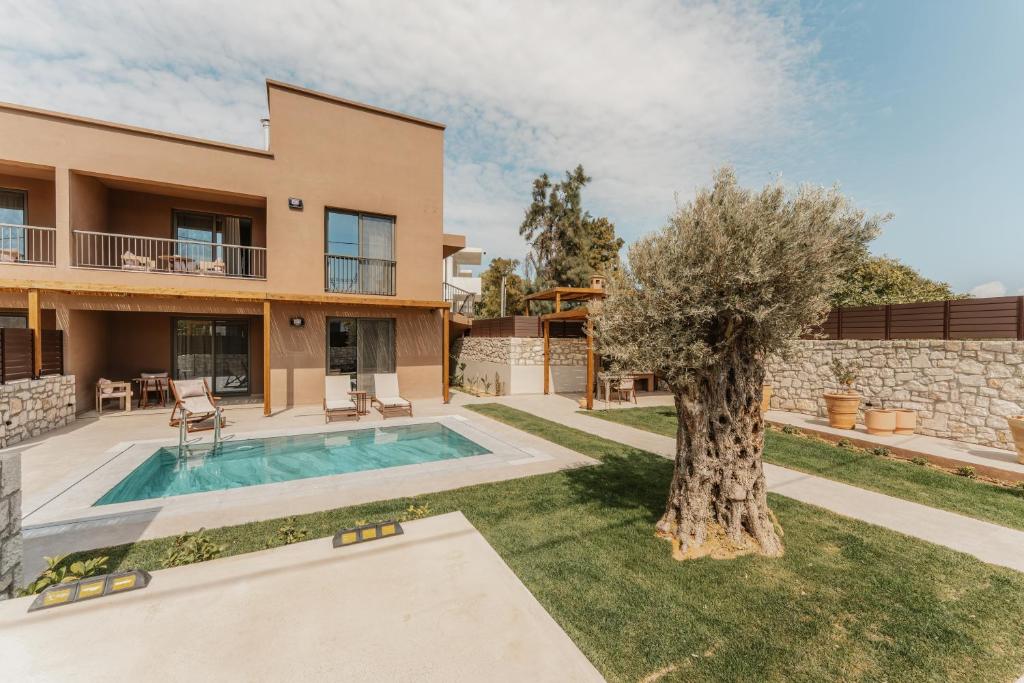 Luxury Suites with private pool and BBQ by Kalles Homes & Suites, Áno ...