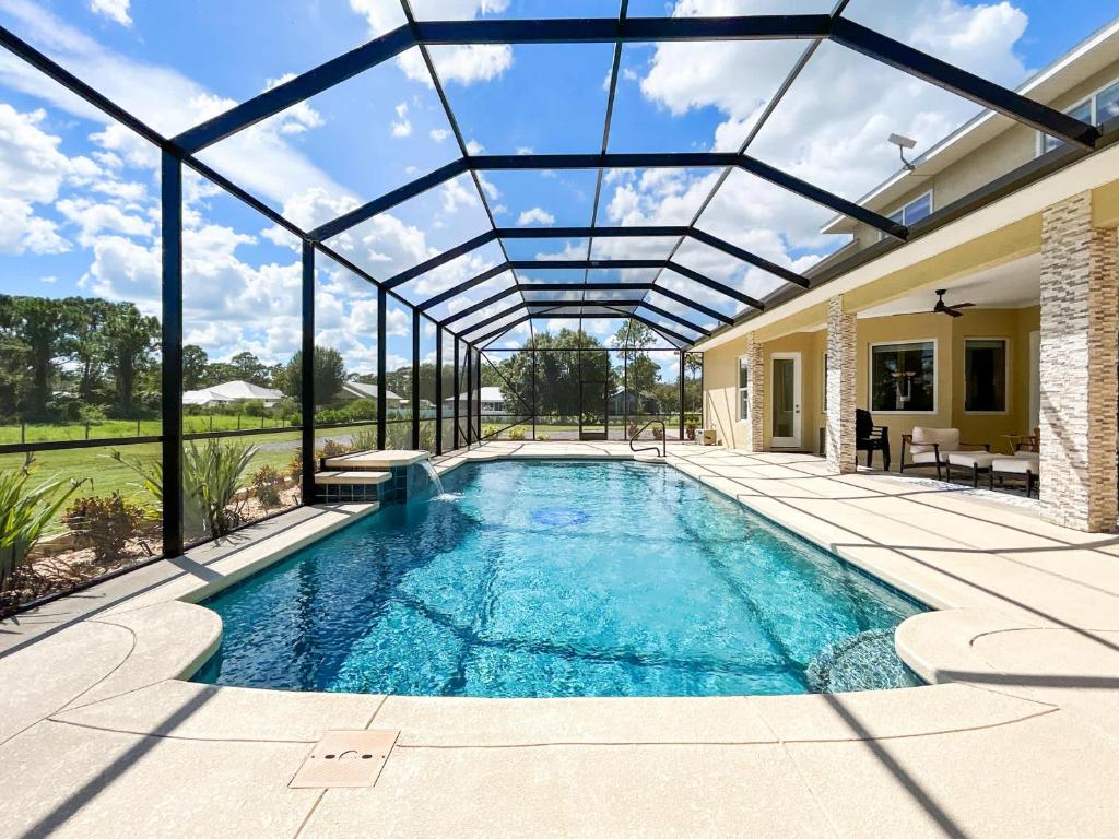 Luxe 6BR Sebring Villa with Private Pool & BBQ, Sebring (updated prices ...