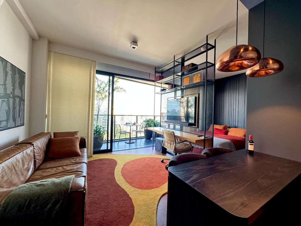 FL · Faria Limer Deluxe Studio w/ full infrastructure, Sao Paulo ...