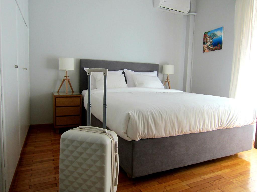 Walk to Acropolis of Athens,15-min Metro nearby, Athen (aktualisierte ...