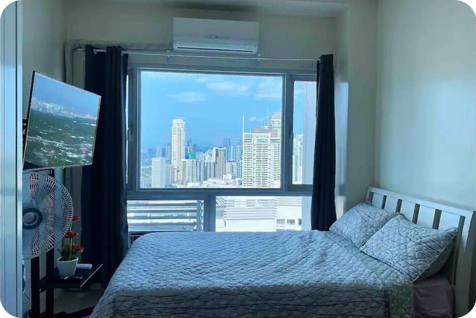 Cosy Makati Penthouse Studio with Great View, Manila (aktualne ceny na ...