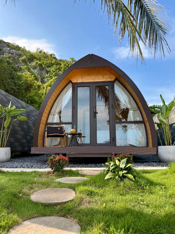 TiTi Beach Pods- Cat Ba Island Beachfront, Cat Ba (uppdaterade priser ...