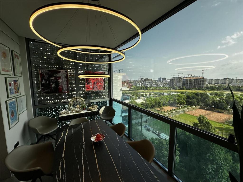 Oază de lux în inima Floreasca, București, Bucarest (precios ...