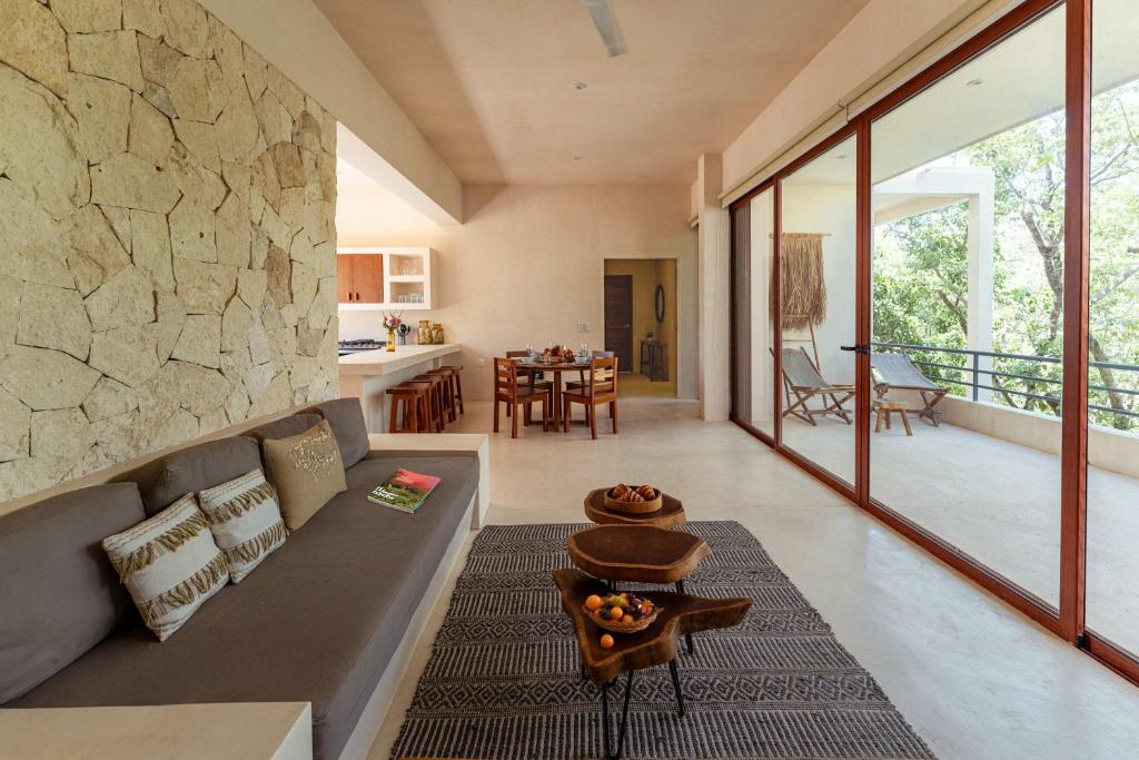 Ahal Luxe 3BR Penthouse Haven with Private Rooftop Pool & Plunge Pool ...